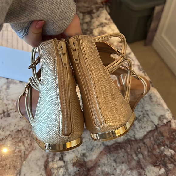 Aldo | Shoes | Aldo Gold Sandals | Poshmark